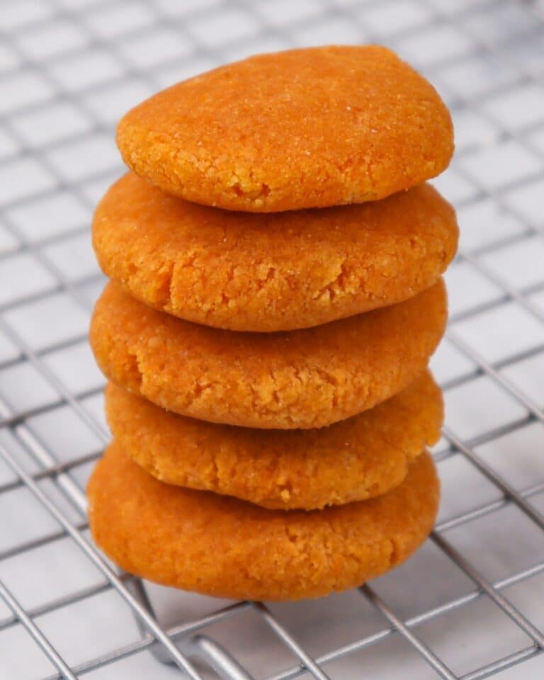 3 Ingredient Pumpkin Cookies With No Eggs
