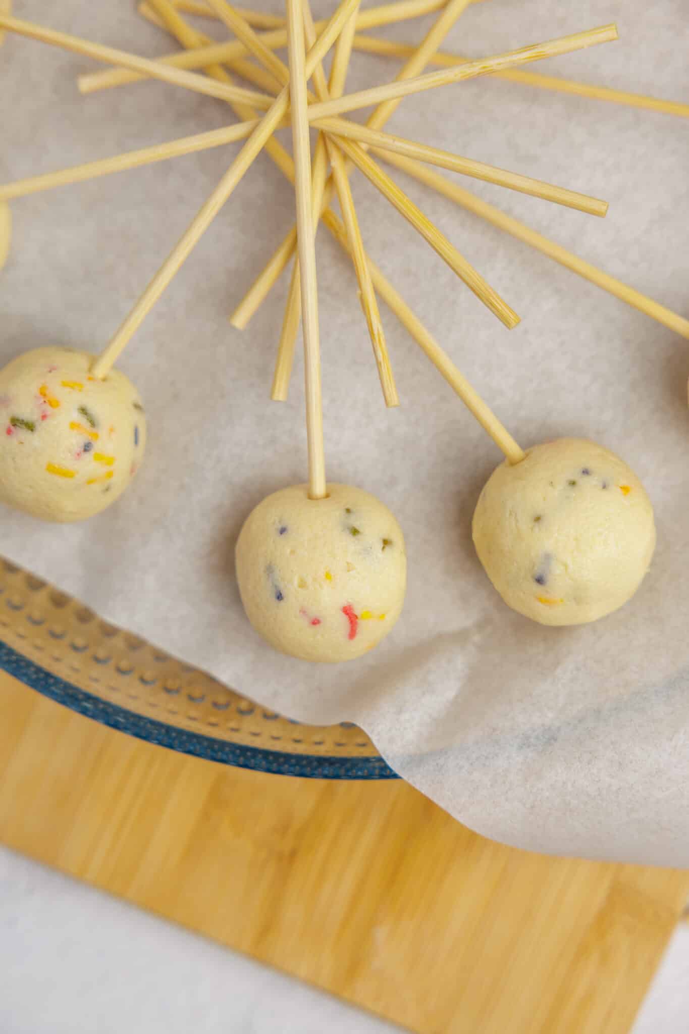 Keto Cottage Cheese Cake Pops (High Protein, Low Carb)